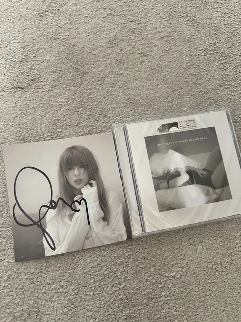 TAYLOR SWIFT HAND Signed TTPD CD The Tortured Poets Department Album ...