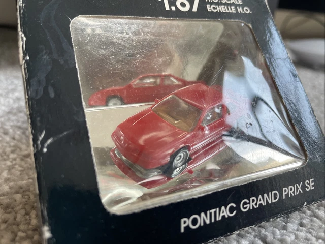 MONOGRAM MINI EXACTS 1/87 Pontiac Grand Prix Se Ho Scale Car Model £5. ...