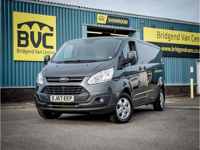 2017 FORD TRANSIT Custom TDCi 290 Limited Panel Van Diesel Manual £ ...