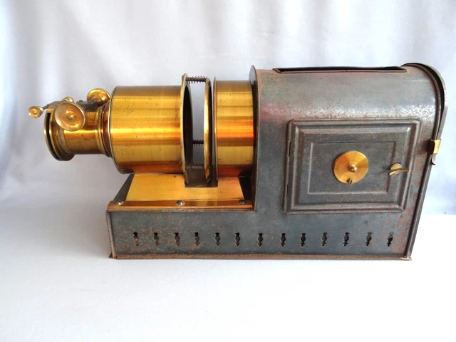 ANTIQUE MAGIC LANTERN Projector with Metal Case - vintage Victorian ...