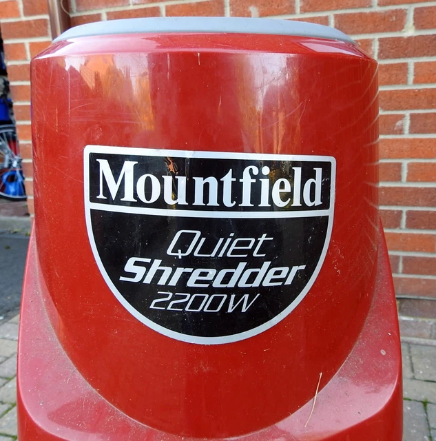 MOUNTFIELD QUIET SHREDDER 2200W Garden Shredder/Chipper. Super ...