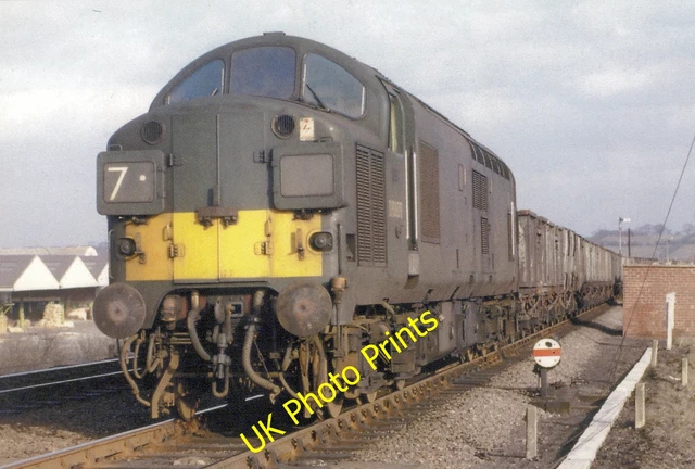 RAILWAY PHOTO 6X4 Class 37 D6809 Coal Train Gainsborough c1964 £2.50 ...