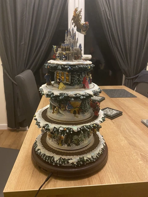 THE WONDERFUL WORLD Of Walt Disney Table Top Lit Rotating Musical ...