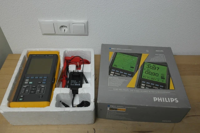 PHILIPS PM93 50MHZ 2-Channel Oscilloscope ( old fluke ) SCOPEMETER EUR ...