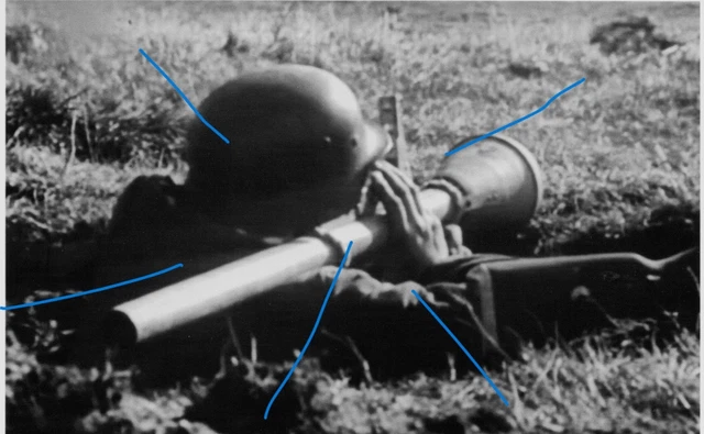 SUPER REPRO FOTO Deutsche Soldat mit Panzerfaust im Osten WW2 EUR 1,99 ...