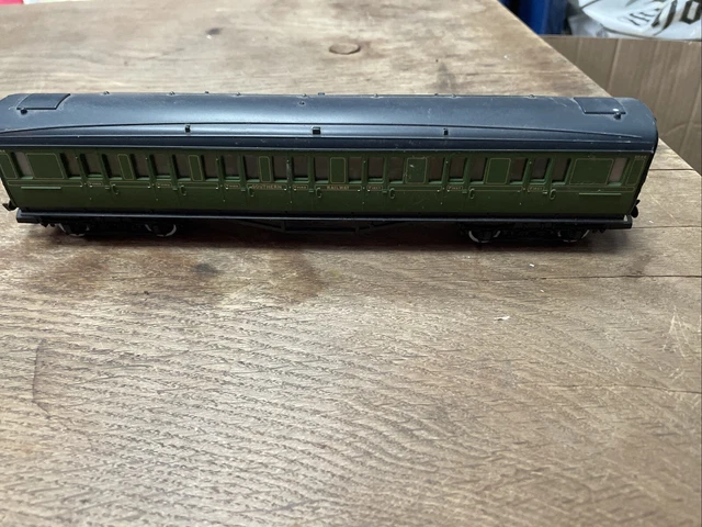 HORNBY R162 SOUTHERN Sr Maunsell Composite Coach 5544 # 69 £10.00 ...