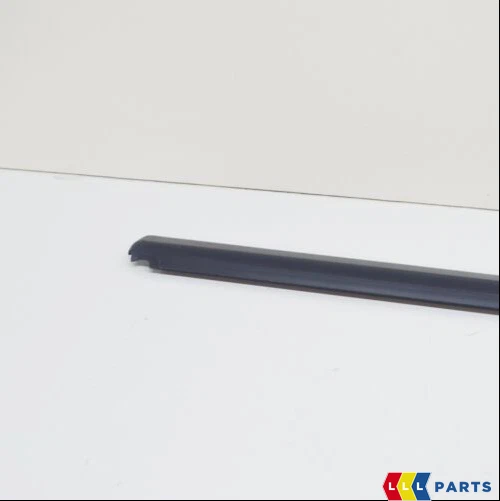 NEW GENUINE MB Vito W639 Front Door Window Outside Seal Strip Left ...