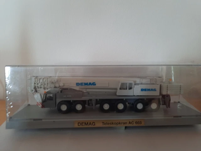 KIBRI 15754, DEMAG Teleskopkran AC 665 Fertigmodell , in OVP, Spur H0 ...