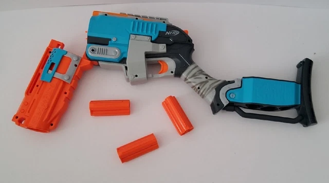 NERF ZOMBIE STRIKE Sledgefire Blaster Complete With All 3 Shells ...