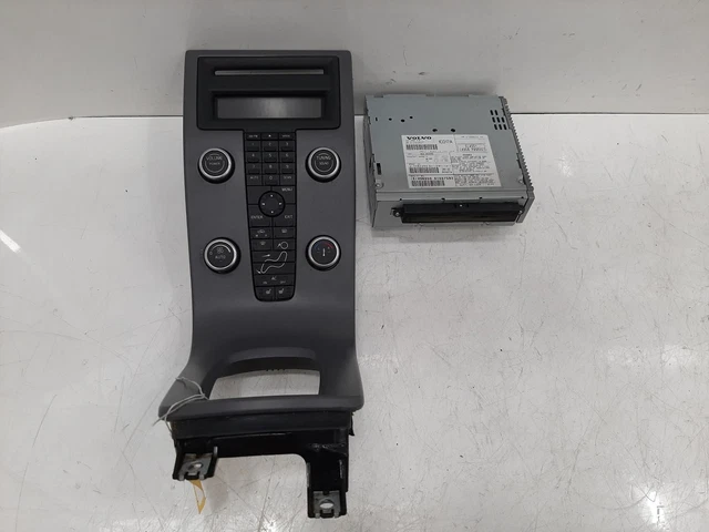 2008 VOLVO C30 Mk1 OEM Radio/CD/Stereo Head Unit No Code Available £90. ...