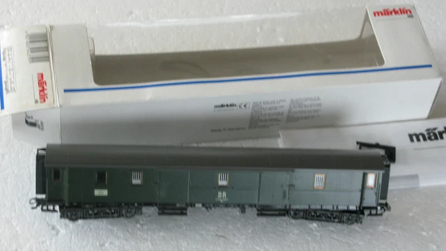 MÄRKLIN 4379 EILZUG-GEPÄCKWAGEN Düe der DR in OVP - m.E. neuwertig EUR 25,90 - PicClick DE
