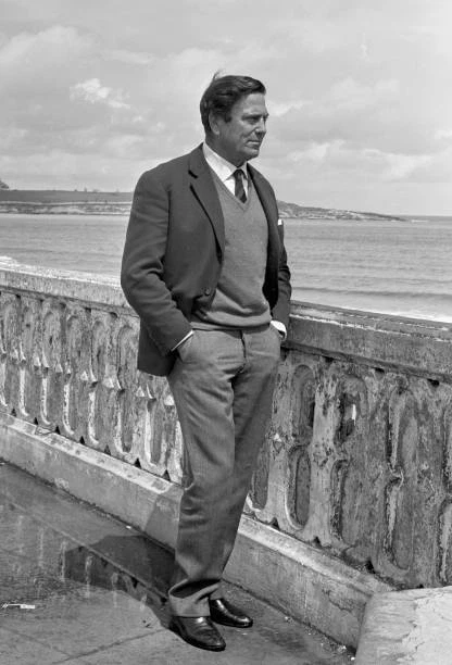 ITALIAN ACTOR RAF Vallone Santander Cantabria Spain 1970 OLD PHOTO $9. ...