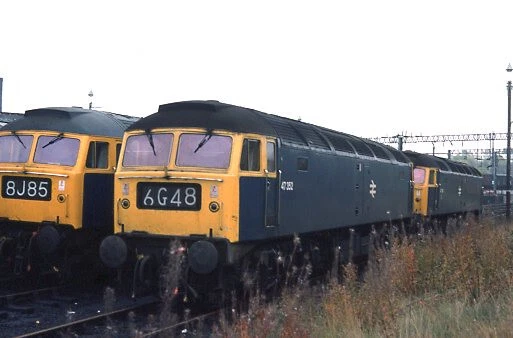 ORIGINAL COLOUR SLIDE of 47352 BR class 47 diesel loco £1.99 - PicClick UK