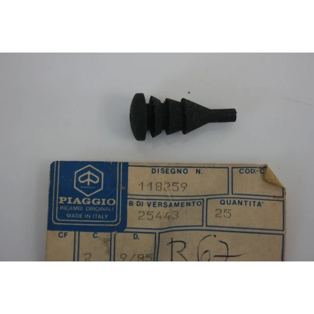 PASSE-CÂBLE CLOU TABLEAU de Bord Grommet piaggio ape 50 EUR 26,09 ...
