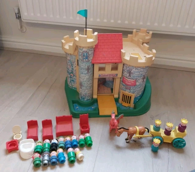 FISHER PRICE MEDIEVAL Castle Vintage 1970,s Play Set wooden/plastic ...