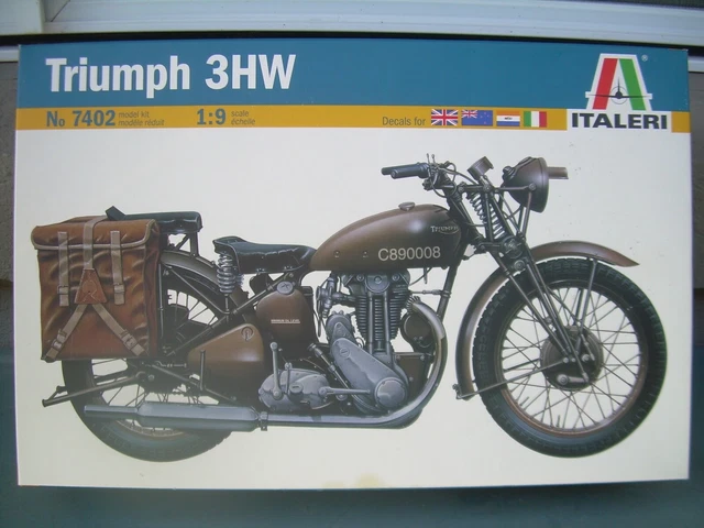 TRIUMPH 3HW BRITISH Military 1942-1/9th scale-ITALERI model kit made in ...