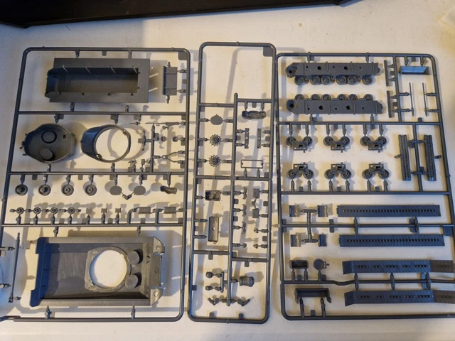 US M4A3E8 SHERMAN Easy Eight Tank Sprue - 28mm Bolt Action EUR 21,90 ...