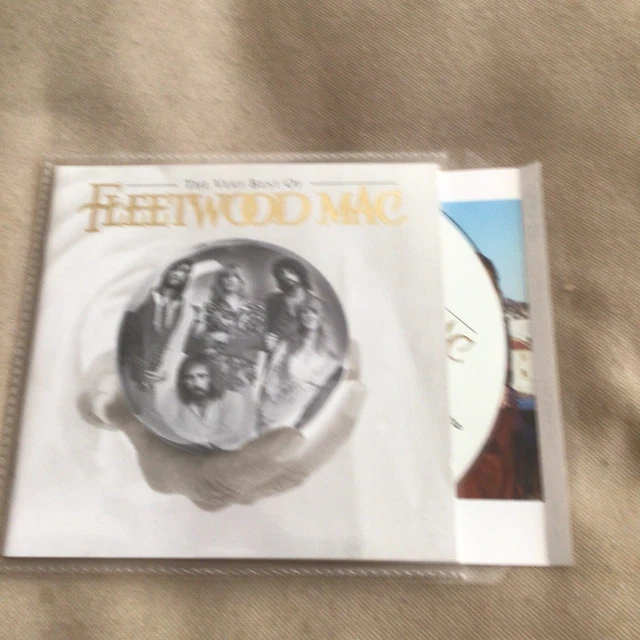 FLEETWOOD MAC - The Very Best Of - Original CD Album & Inserts Only £3. ...