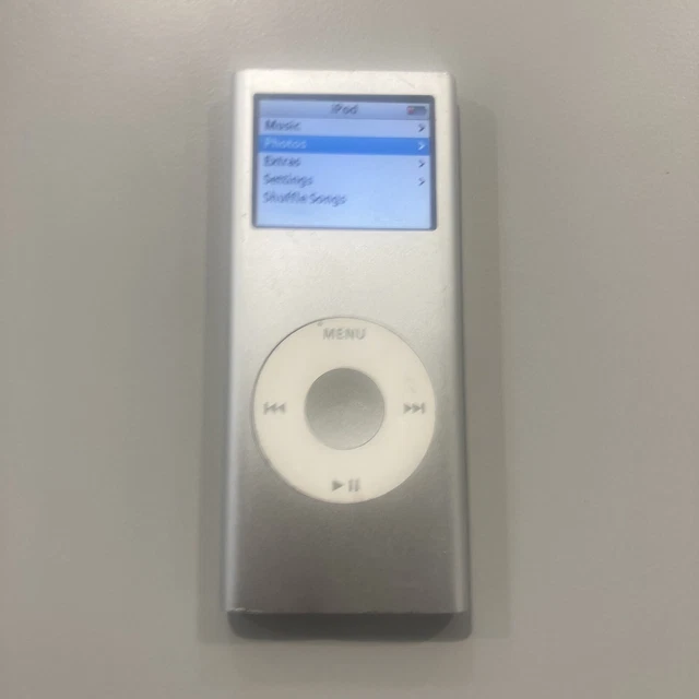 APPLE IPOD NANO 2nd Generation Sliver 2GB Untested -Read Description £5 ...
