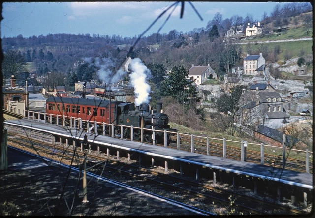 ORIGINAL RAILWAY COLOUR Slide Chalford Station No 1424 Goods Yard Auto ...