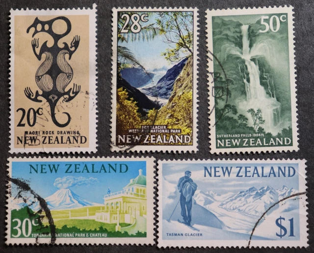 NEW ZEALAND DECIMAL stamps - 1967-68 High denomination decimals $2.50 ...