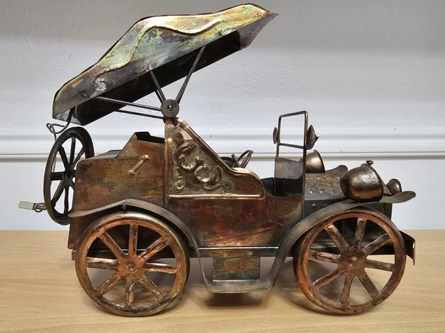 VINTAGE COPPER TIN Metal Ford Model T WIND UP MUSIC BOX "TOYLAND" £23. ...