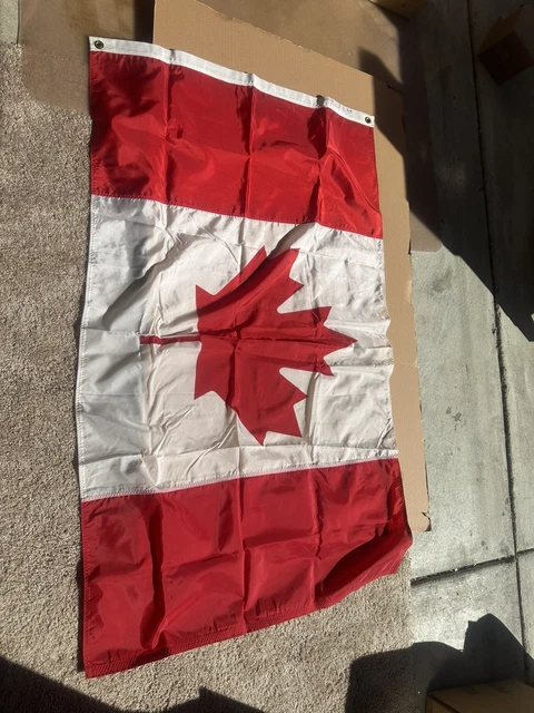 HUGE 3' X 5' High Quality Canada Canadian Flag £11.40 - PicClick UK