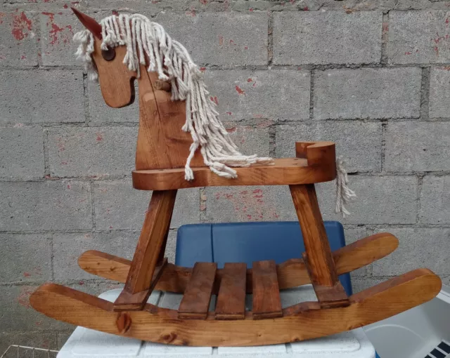 WOODEN ROCKING HORSE Amish Built Solid Oak Wood Childs Rocking Horse ...