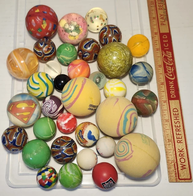 VINTAGE BOUNCY BALL Lot Of 30+ Assorted Bouncy Balls With Superman Ball ...