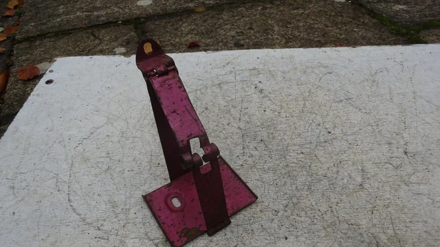 TRIUMPH PRE UNIT BATTERY BASE & BACK Carrier ASSY 5T TRW TR5 6T £45.00 ...