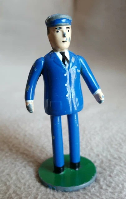 THOMAS THE TANK Engine Conductor Toy Figure 1990 ERTL £4.49 - PicClick UK