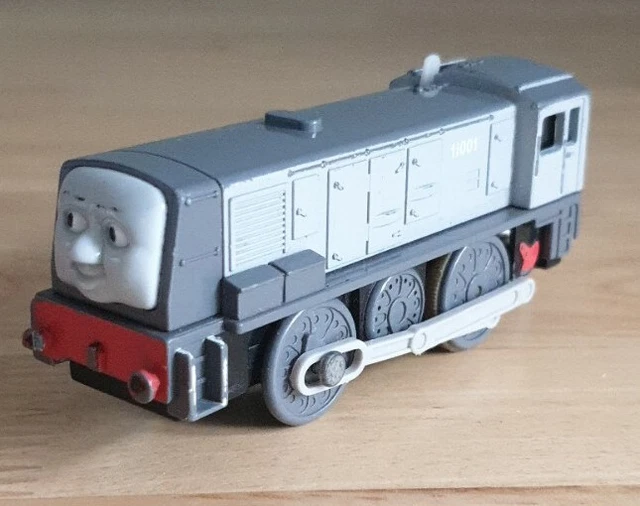 TOMY THOMAS THE Tank Engine Trackmaster Motorised Dennis Tested And ...
