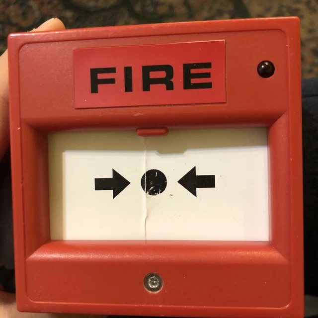 KAC ALARM COMPANY Ltd Old Style Rare Addressable Call Point £12.75 ...
