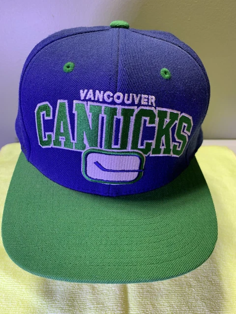 VANCOUVER CANUCKS MITCHELL & Ness Team Two-Tone 2.0 Snapback- Blue ...