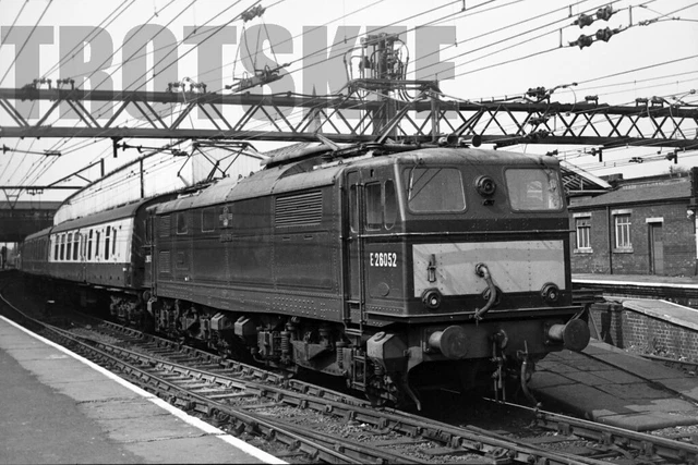 35MM NEGATIVE BR British Railways Electric Loco Class 76 E26052 c1968 £ ...