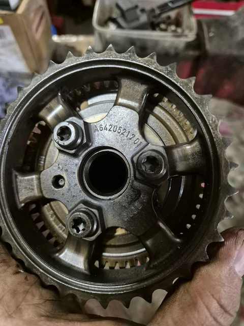 GENUINE MERCEDES BENZ Om642 3.0 Cdi Diesel Engine Inlet Camshaft ...