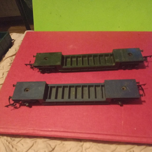 TRIANG RAILWAYS LOWLOADERL WAGON no Packaging R118 R213x2 £5.00 ...