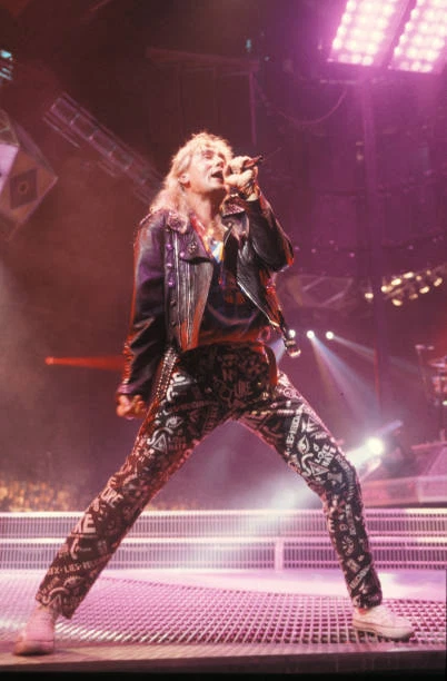 JOE ELLIOTT AND Def Leppard Performing 1990s Old Music Photo 4 EUR 6,53 ...