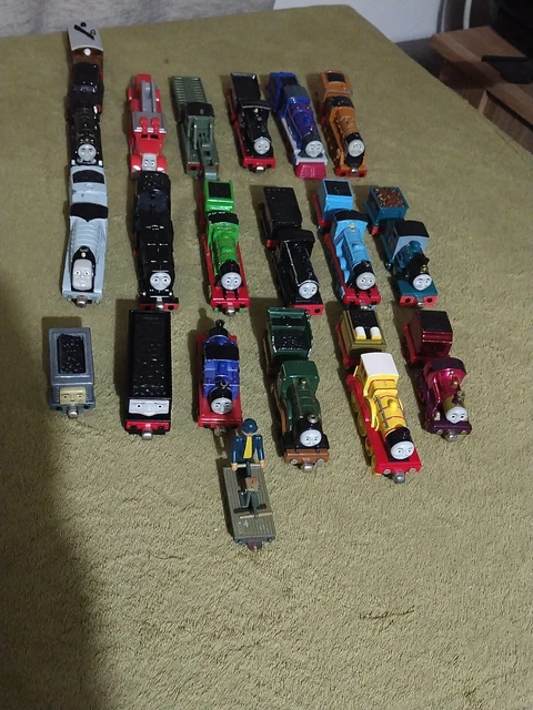LARGE COLLECTION OF Thomas The Tank Engine Figures/trains All Working £ ...