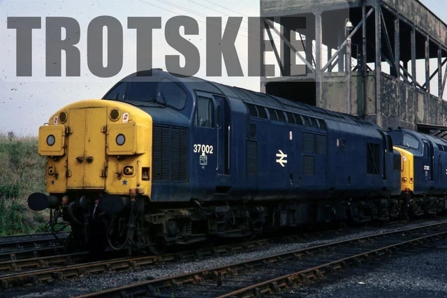35MM SLIDE BR British Railways Diesel Loco Class 37 37002 Immingham ...