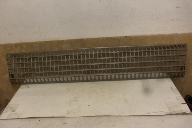 NOS GENUINE TOYOTA トヨタ Grey Radiator Grille Corolla 1200 Ke20 Sl ...