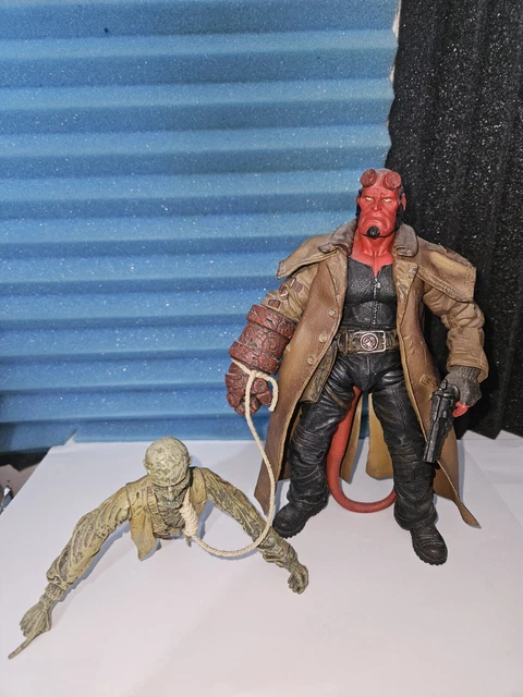 HELLBOY ACTION FIGURE with Ivan the Corpse Mezco 2004 Ron Perlman Rare ...