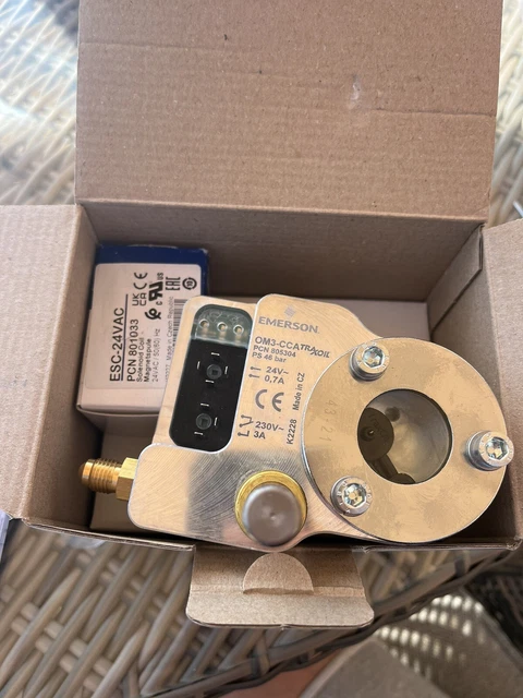 EMERSON ALCO TRAXOIL OM3-CCA Oil Level Management System. PCN 805304 £ ...