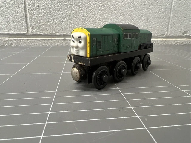 VINTAGE THOMAS THE Tank Engine Timber Toy Train Derek $4.99 - PicClick AU