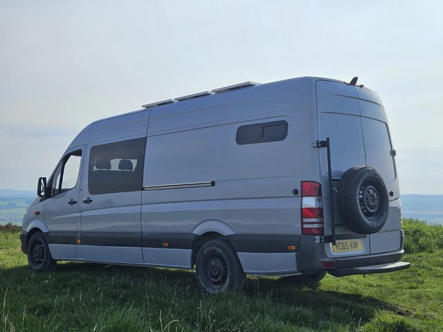 BEAUTIFUL OFF GRID Automatic Mercedes Sprinter LWB Conversion 2015 £ ...