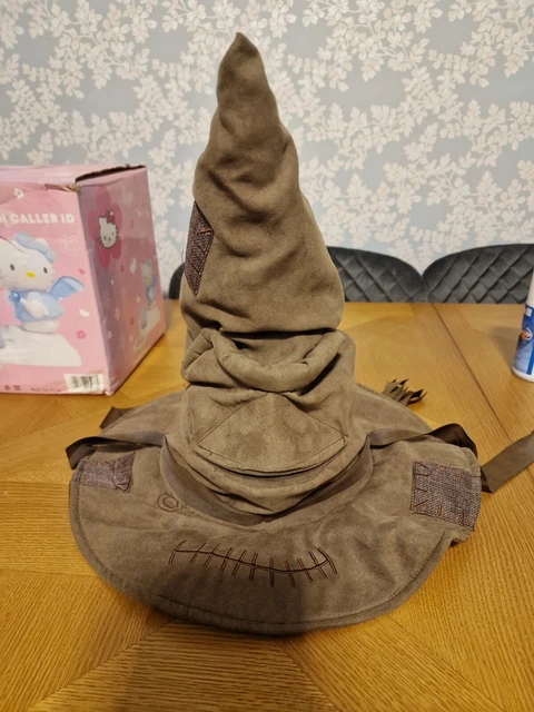 WIZARDING WORLD HARRY Potter Talking Animated Hogwarts House Sorting ...