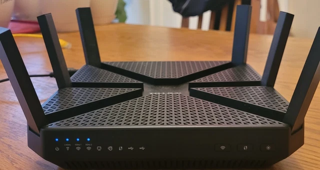 TP-LINK AC3000 WIRELESS Wi-Fi Tri-Band Gigabit Router (Archer C3000 ...