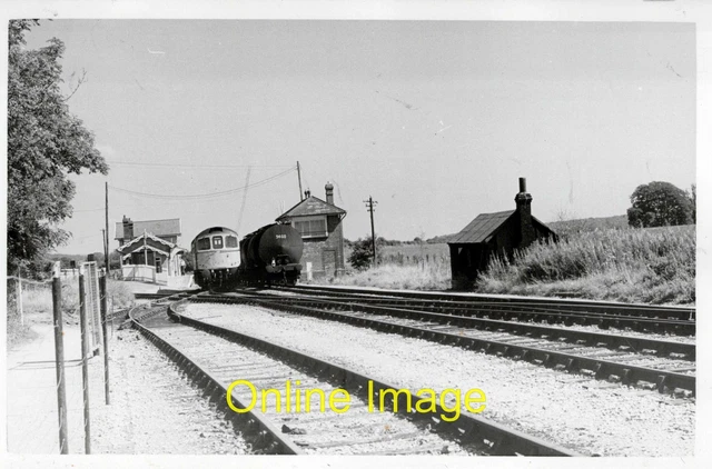 RAILWAY PHOTO CLASS 33 33020 shunts oil tanks at Cranmore 28/8/1979 £4. ...