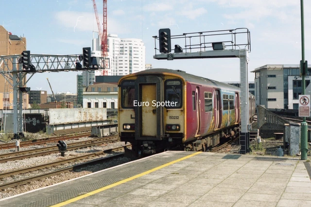 B213 35MM NEGATIVE British Railways Class 150 150232 @ Cardiff [3] £2. ...