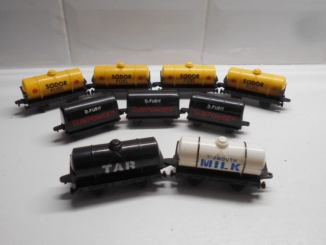 THOMAS THE TANK engine ertl train set selection of tankers £12.99 ...